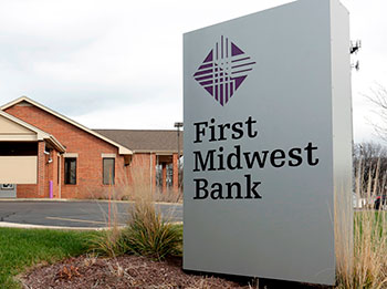 First Midwest Bank, productos bancarios en español